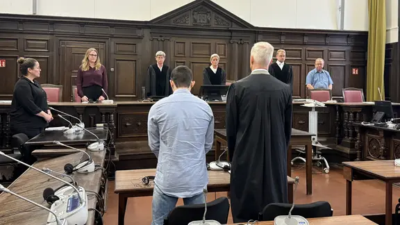 Snowmixy onlyfans leaked i closed the door, assisted her