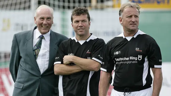 Andreas Brehme: Hamburger Jung, Nationalheld, Fußball-Weltmeister | ndr.de