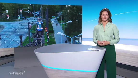 "Frühstücksclub"-Moderator Nils Söhrens im Porträt | ndr.de