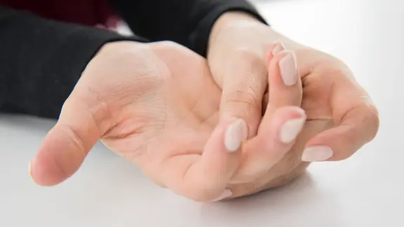 CRPS: Symptome, Diagnose und Behandlung bei Morbus Sudeck | ndr.de