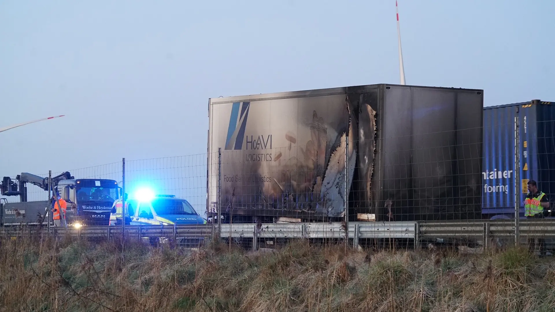 A7 Richtung Flensburg nach Lkw-Brand wieder frei | ndr.de