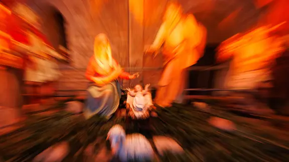 Berit Glanz über ihren neuen Roman "Unter weitem Himmel" | ndr.de