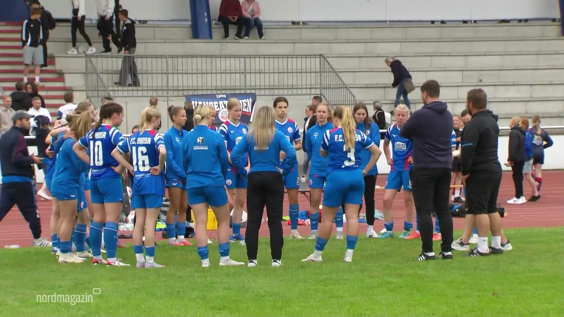 Frauenfußball: Hansa Spielerinnen verlieren gegen FFV Erfurt | ndr.de