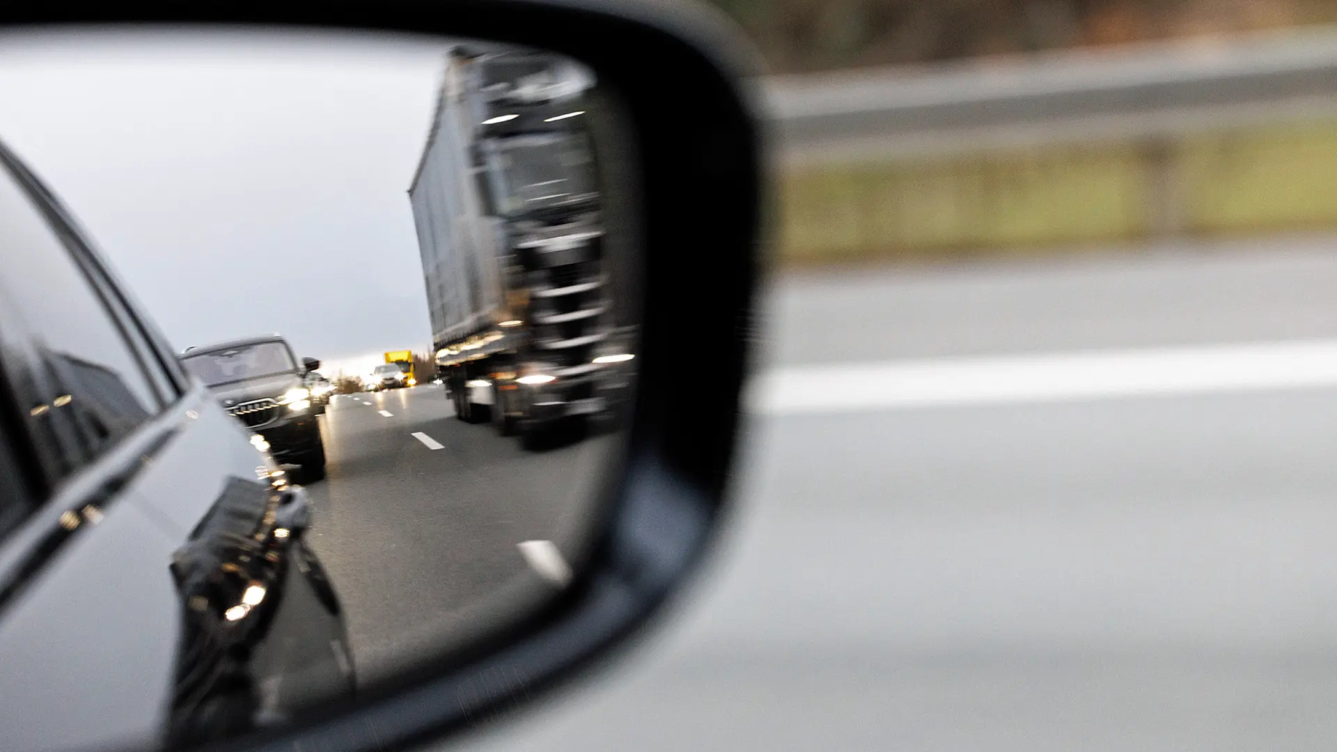 Straßenverkehr im Norden: Kaum Probleme vor Heiligabend | ndr.de