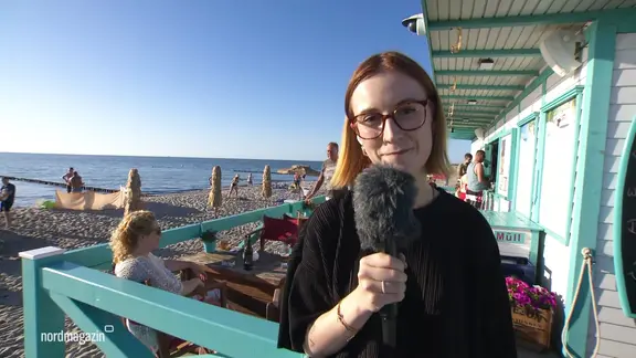 Noelle is flying real name reddit reviewed website,