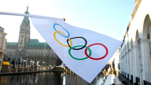 Nein beim Referendum: Hamburgs Olympia-Bewerbung gescheitert | ndr.de