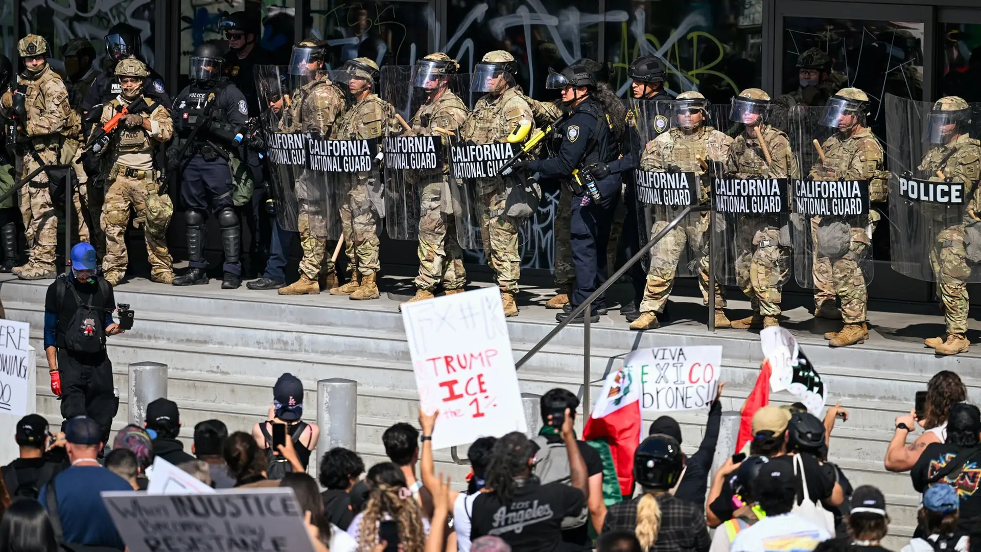 Aktuelle Lage in Los Angeles: "Trump möchte provozieren" | ndr.de