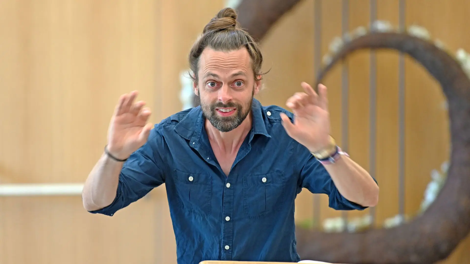 Thomas Posth und das "Orchester im Treppenhaus" berühren alle Sinne | ndr.de