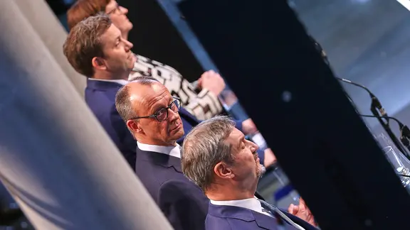 Renten-Streit: Junge Union weiter gegen Pläne der Bundesregierung | ndr.de