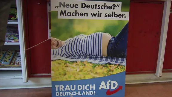 Die AfD und ihre Positionen zu Frauen und Familie | ndr.de