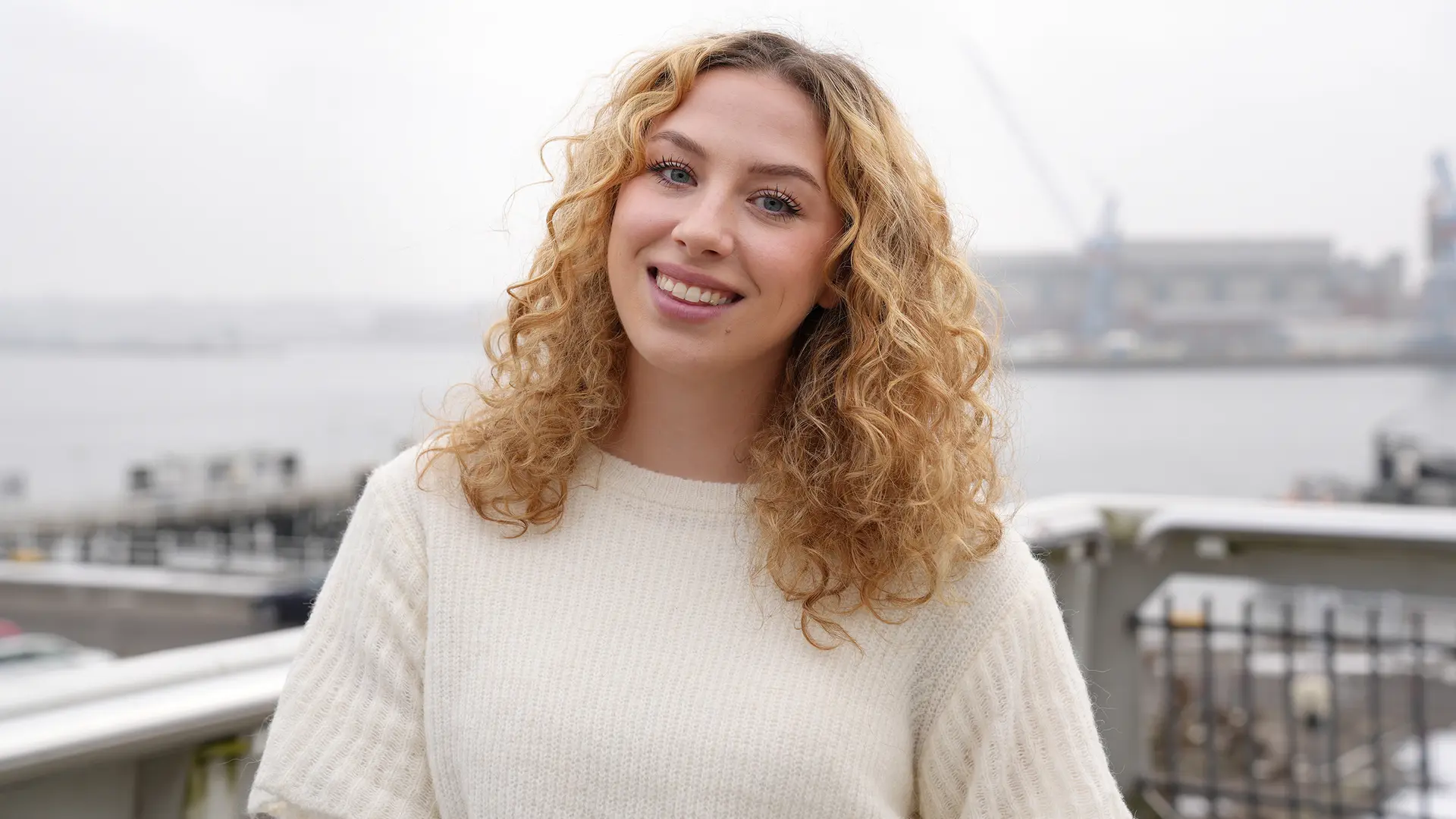 Molly Sue aus Laboe veröffentlicht ESC-Musiktitel | ndr.de