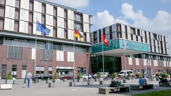 UKE in Hamburg: Neubauten werden deutlich teurer als geplant | ndr.de