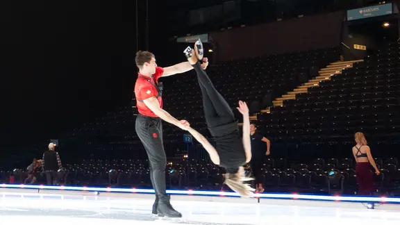 "No Limits": Neue Holiday On Ice-Show gastiert in Hamburg | ndr.de
