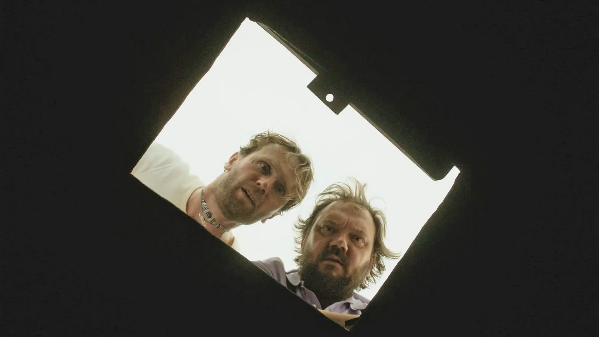 Film "Micha denkt groß" mit Charly Hübner steht in ARD Mediathek | ndr.de