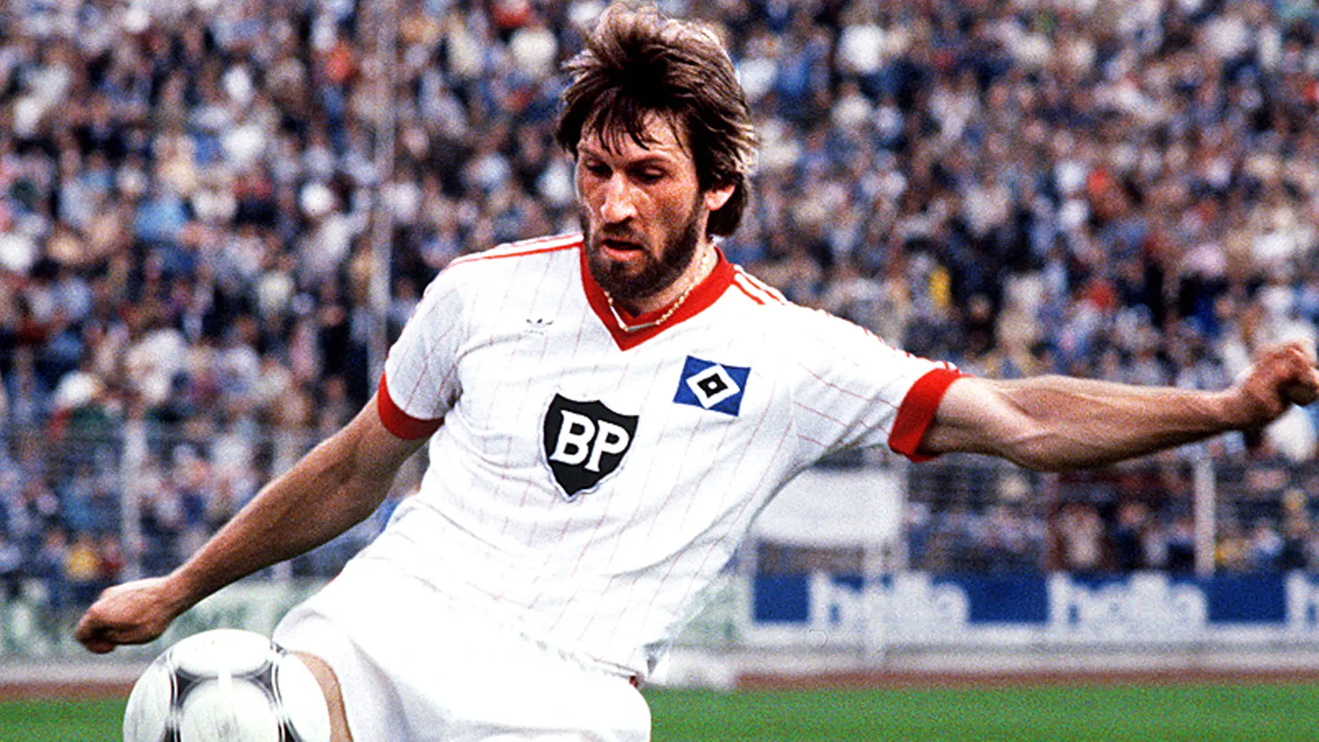 Manfred Kaltz: Der stille Rekordmann des HSV | ndr.de