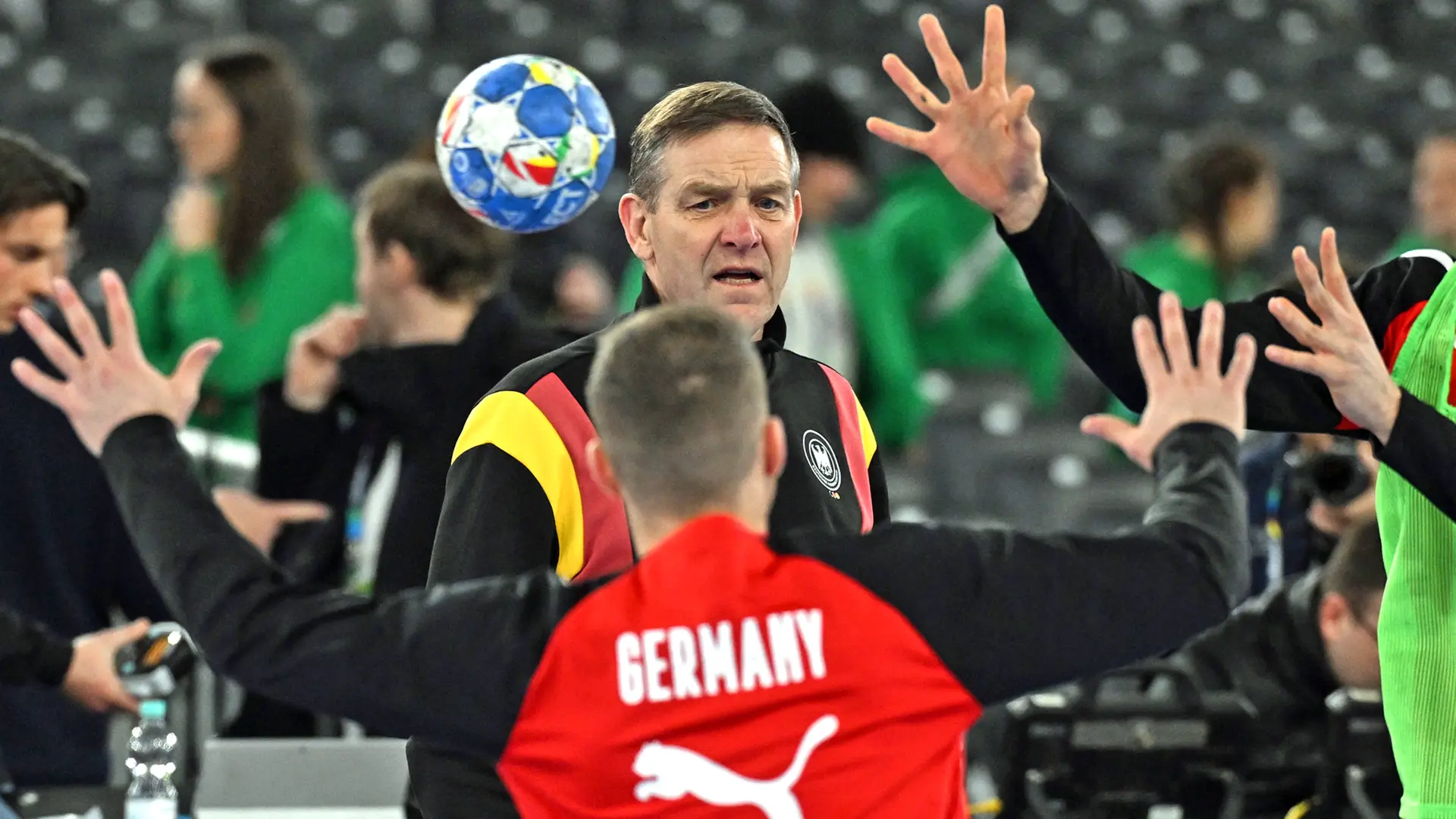 Handball-EM: DHB-Coach Gislason mit mehr Lockerheit zum großen Wurf ...