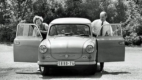 Die Planwirtschaft in der DDR: "Kollektiv statt Ausbeutung" | ndr.de