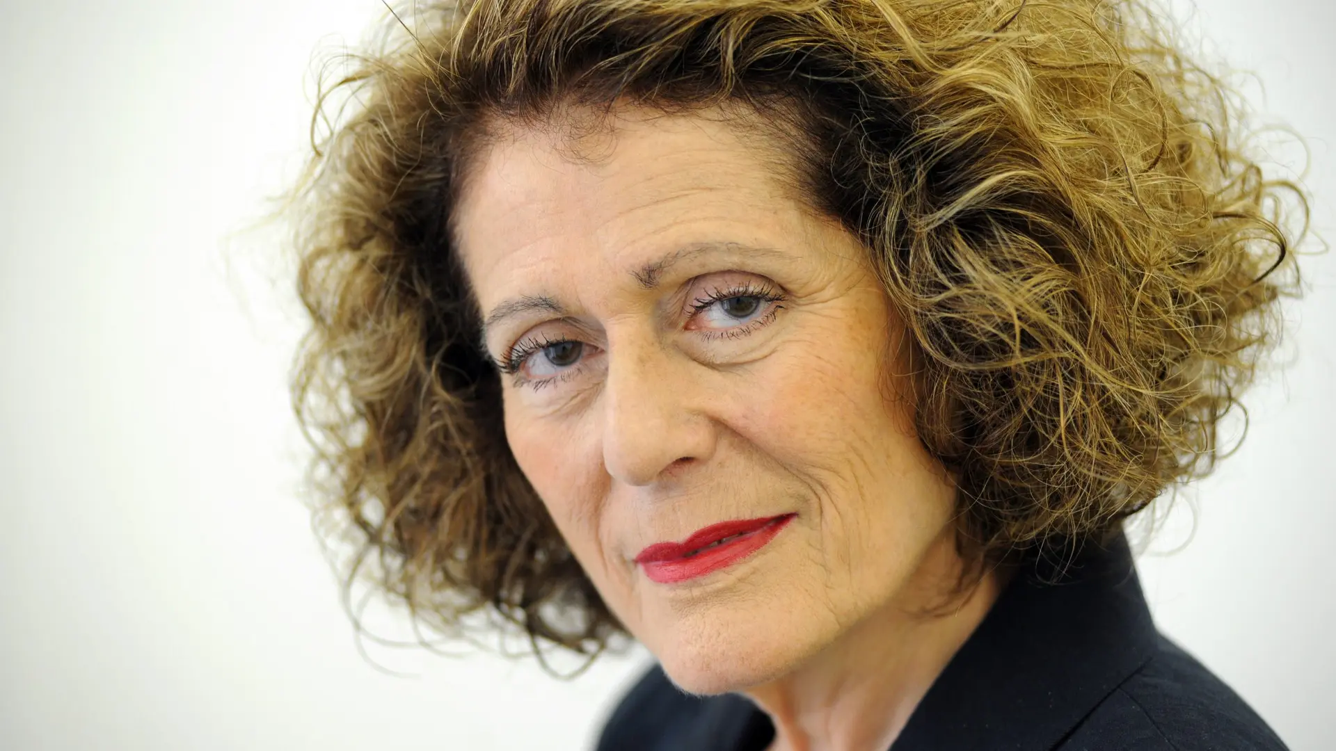 Rachel Salamander über ihre Kindheit mit Holocaust-Überlebenden | ndr.de