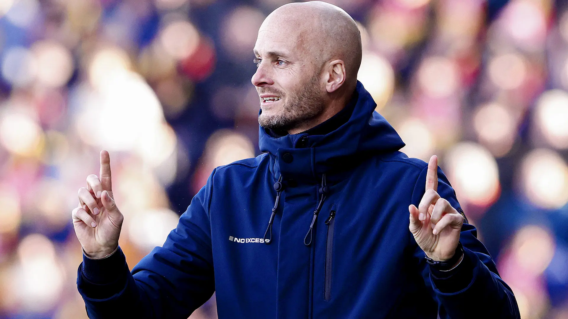 Niederländer Simonis neuer Trainer des VfL Wolfsburg | ndr.de