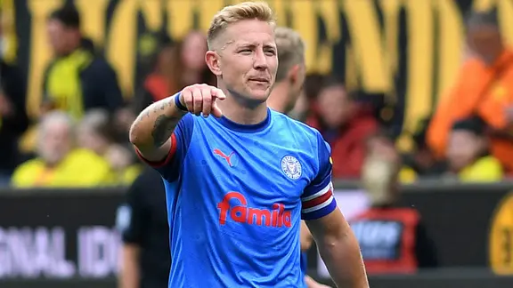 Hannover 96 siegt im Top-Duell bei Fortuna Düsseldorf | ndr.de