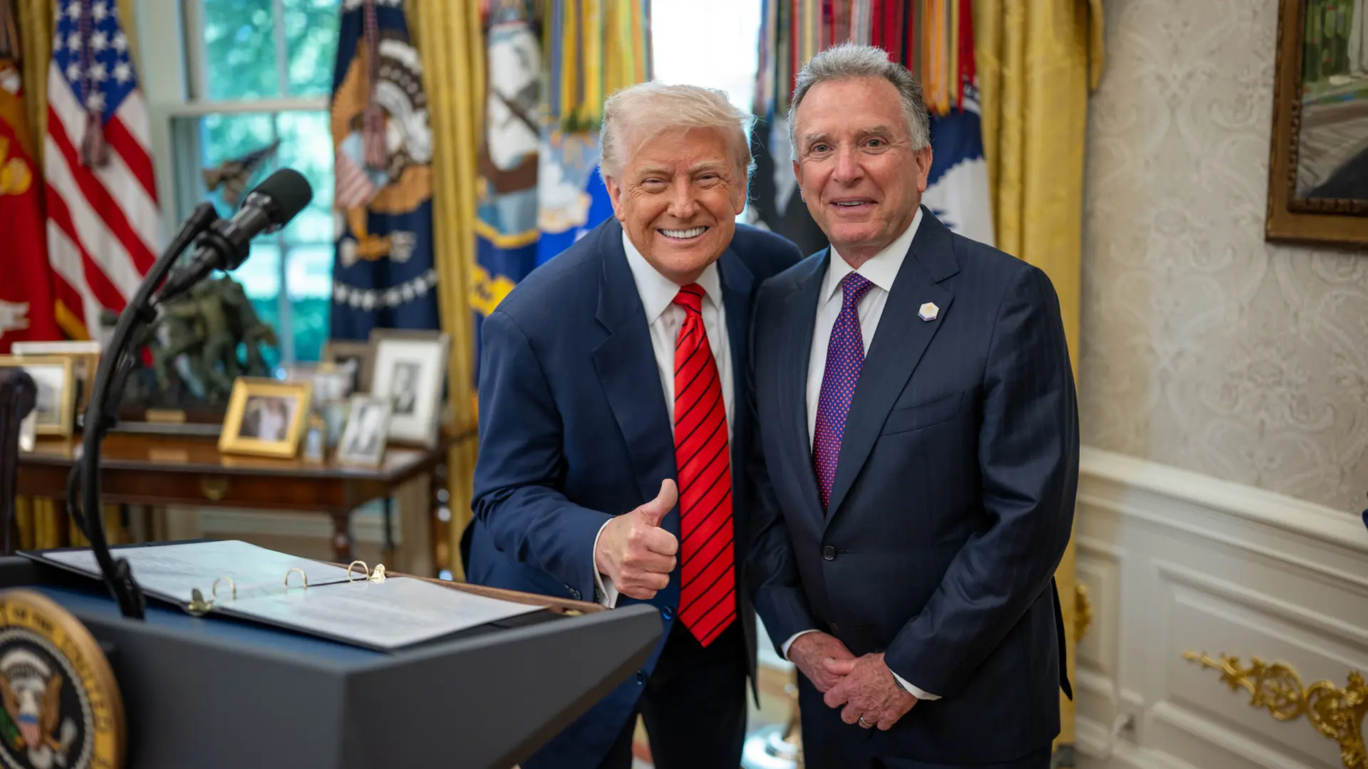 Hat Putin einen Mann im Weißen Haus? (mit Thomas Schiller) | ndr.de