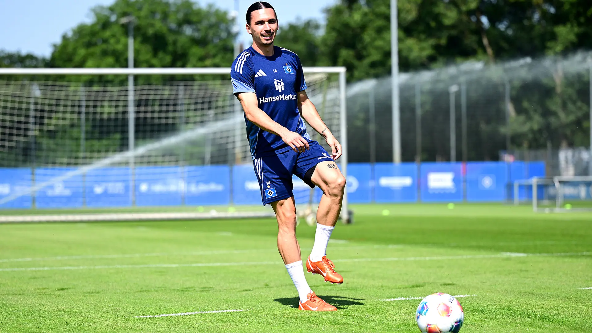 Vic_tattoo sex this lady is lovely and it’s charming that