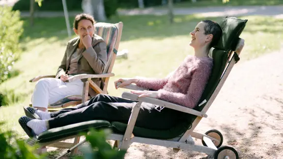 Von der Theke zum Literaturthron? Laura Laabs beim Bachmannpreis | ndr.de