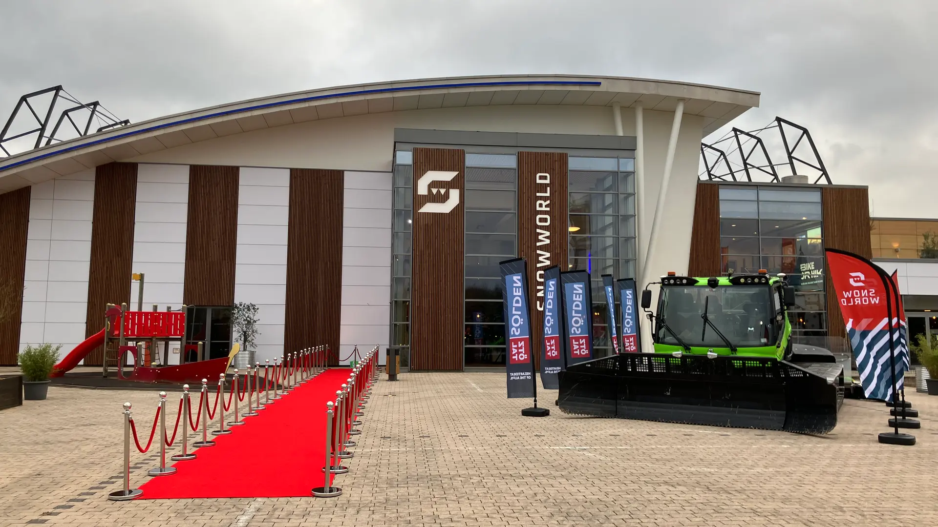 Neuer Betreiber: Snow Dome in Bispingen heißt jetzt Snow World | ndr.de