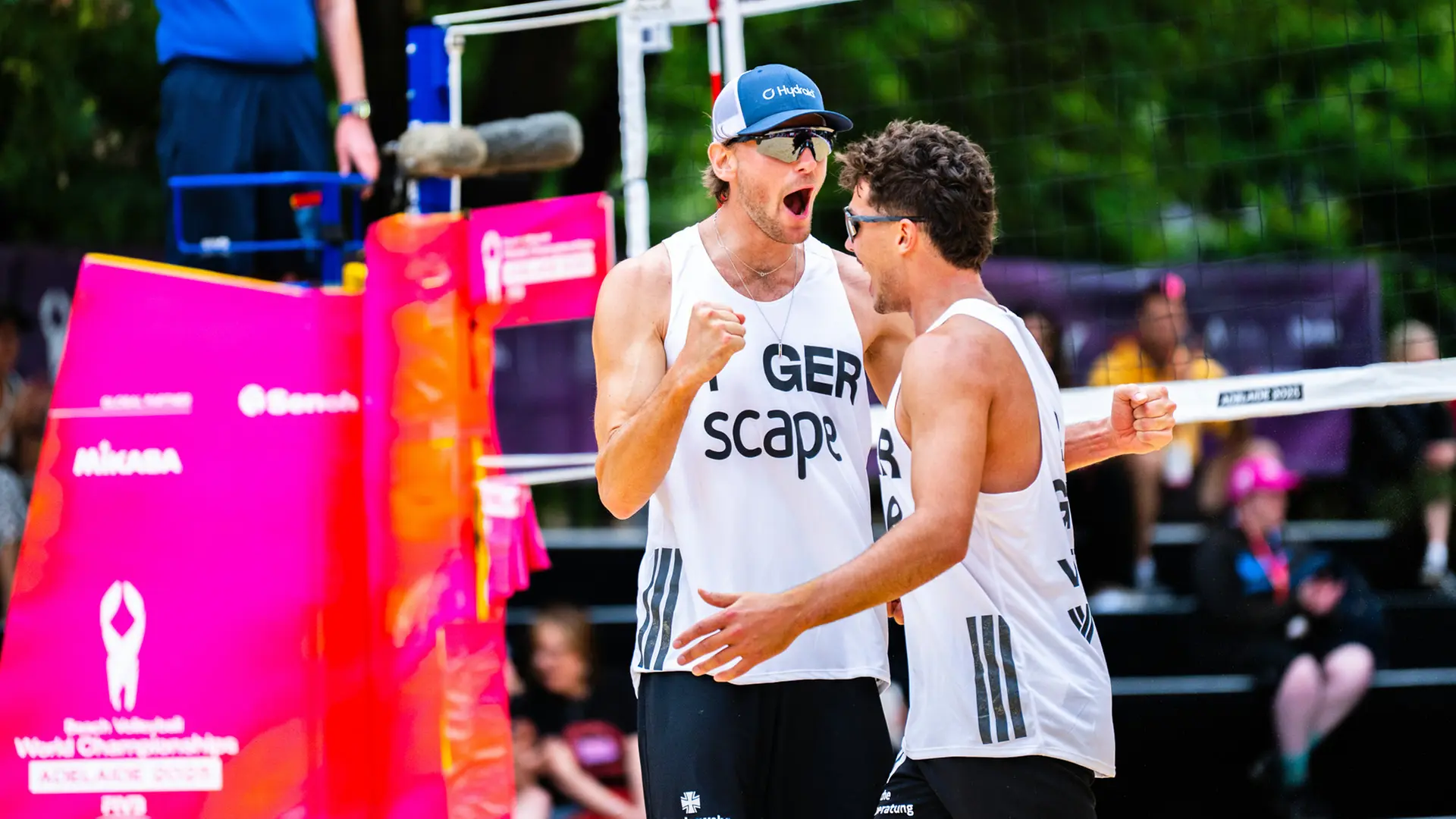 Beach-Duo Henning/Wüst: "Fans haben uns getragen" | ndr.de