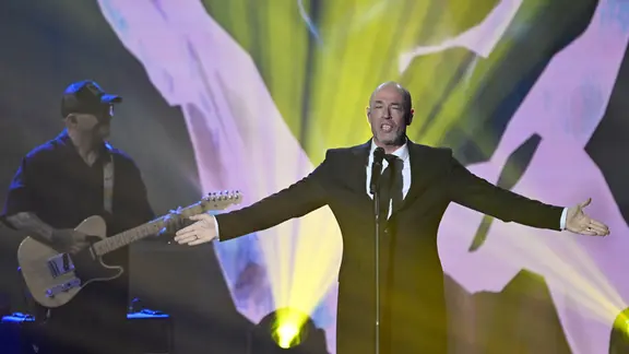 "Unheilig 2.0": "Der Graf" feiert Comeback mit "Wunderschön" | ndr.de