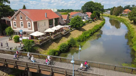 Emsland Moormuseum Geeste: Von Torfstechern und Riesenmaschinen | ndr.de