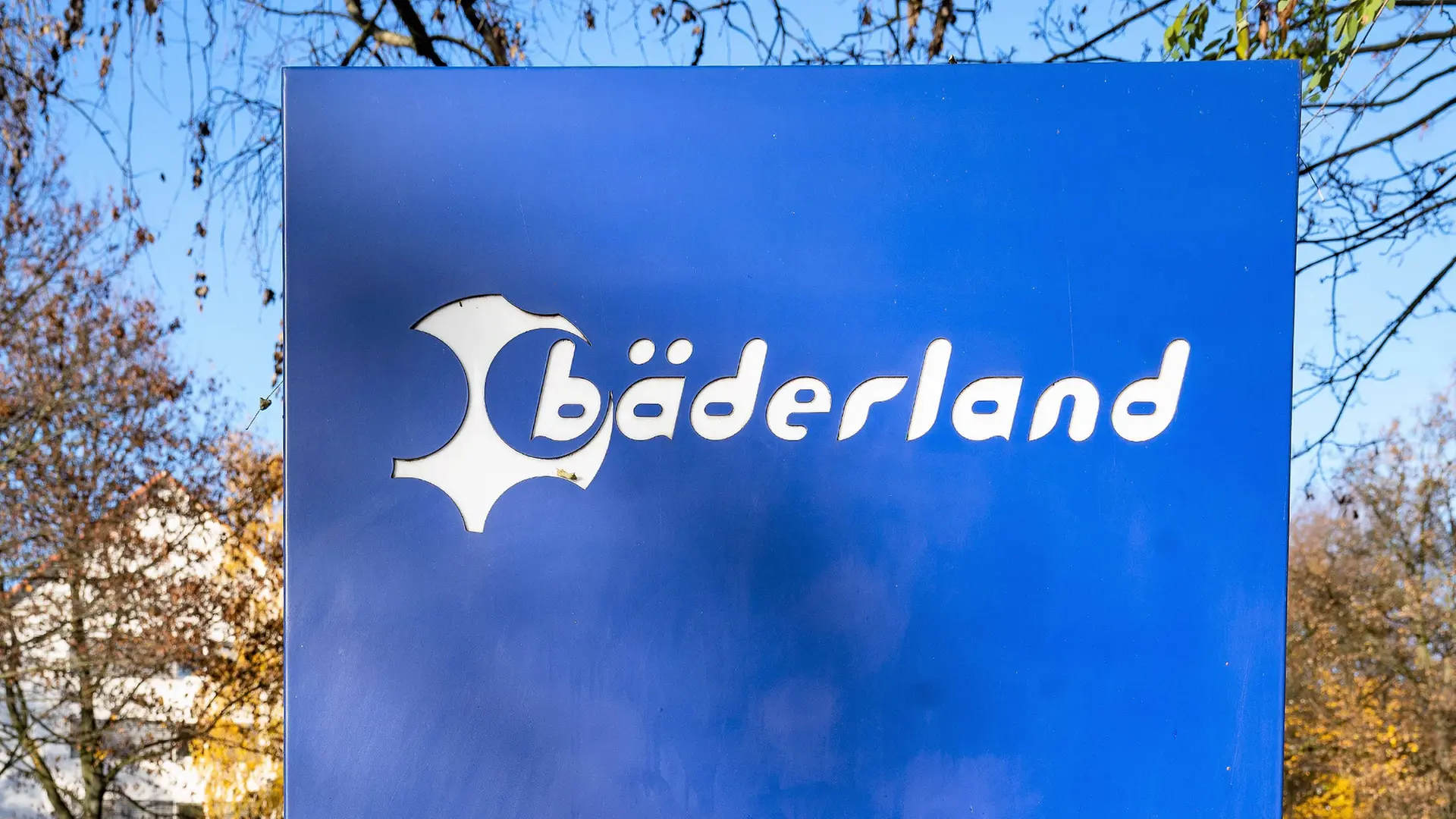 Bäderland stellt Strafanzeige gegen mehrere Mitarbeitende | ndr.de