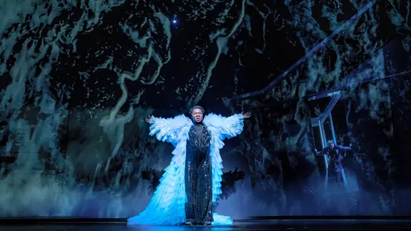 Jenny Erpenbeck in Hamburg: Über Literatur, die DDR und Ungerechtigkeit ...