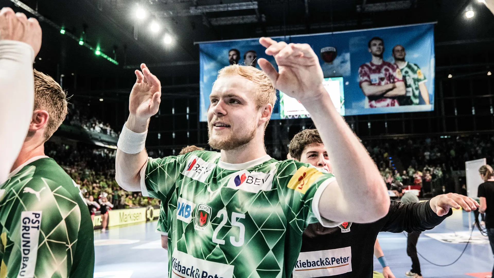 Matthes Langhoff erstmals bei der Handball-Nationalmannschaft | ndr.de