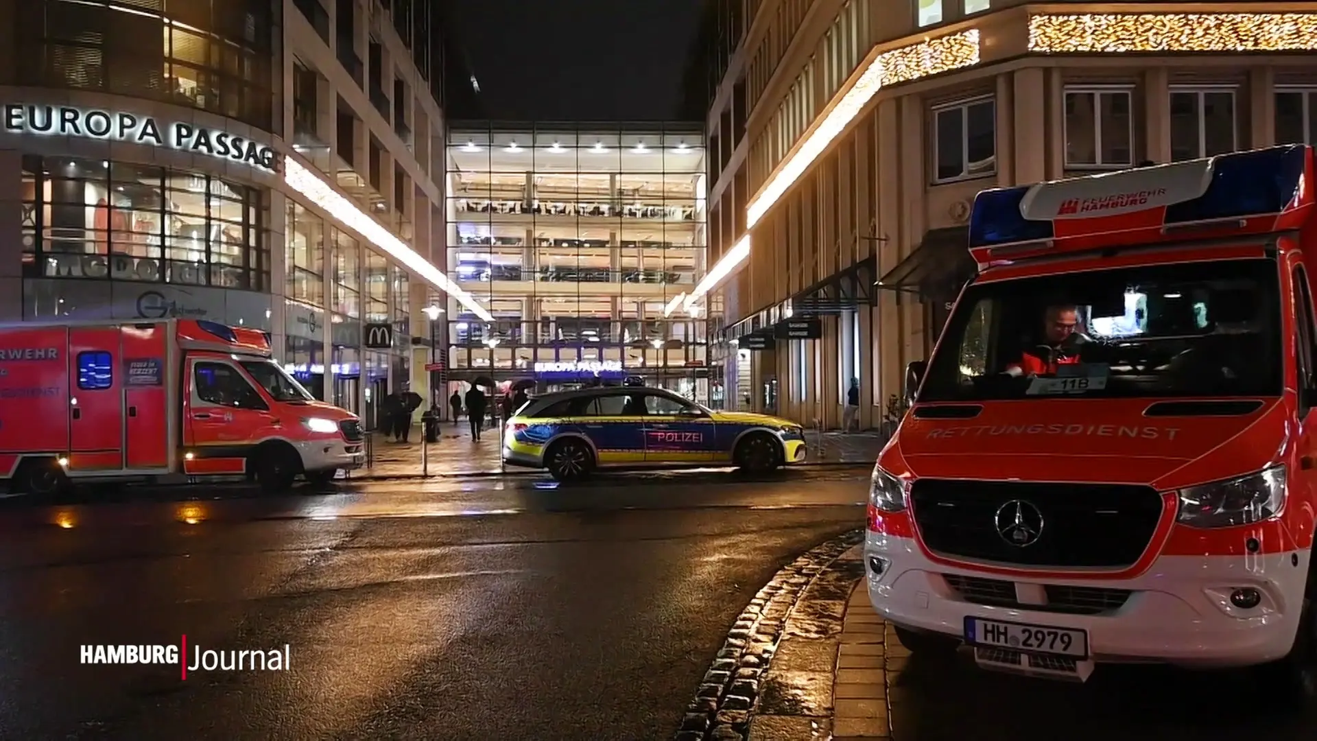 Reizgas-Attacke in der Europa Passage | ndr.de