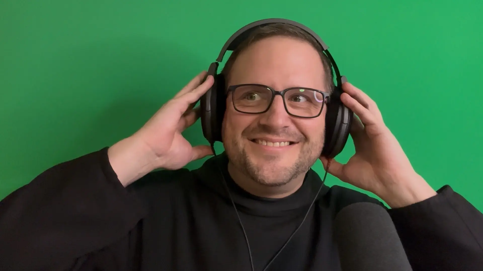 SH-Schnack mit Bruder Lukas - Der TikTok-Mönch von Nütschau | ndr.de