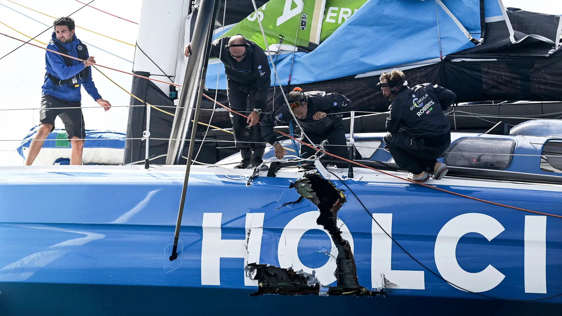 Ocean Race Europe: Drama beim Start - Schwere Schäden nach Kollision | ndr.de
