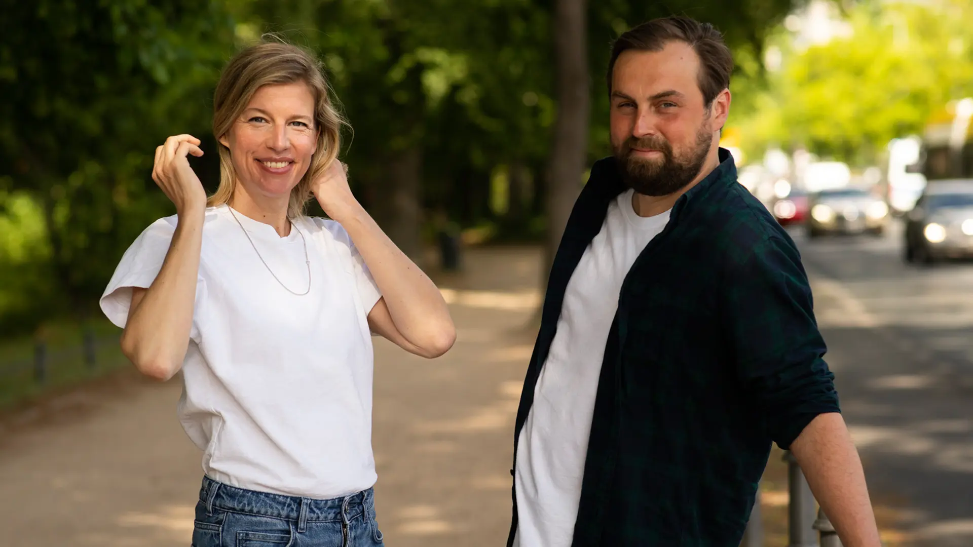 Antonia Coenen und Philipp Juranek, Hobby-Ornithologen | ndr.de