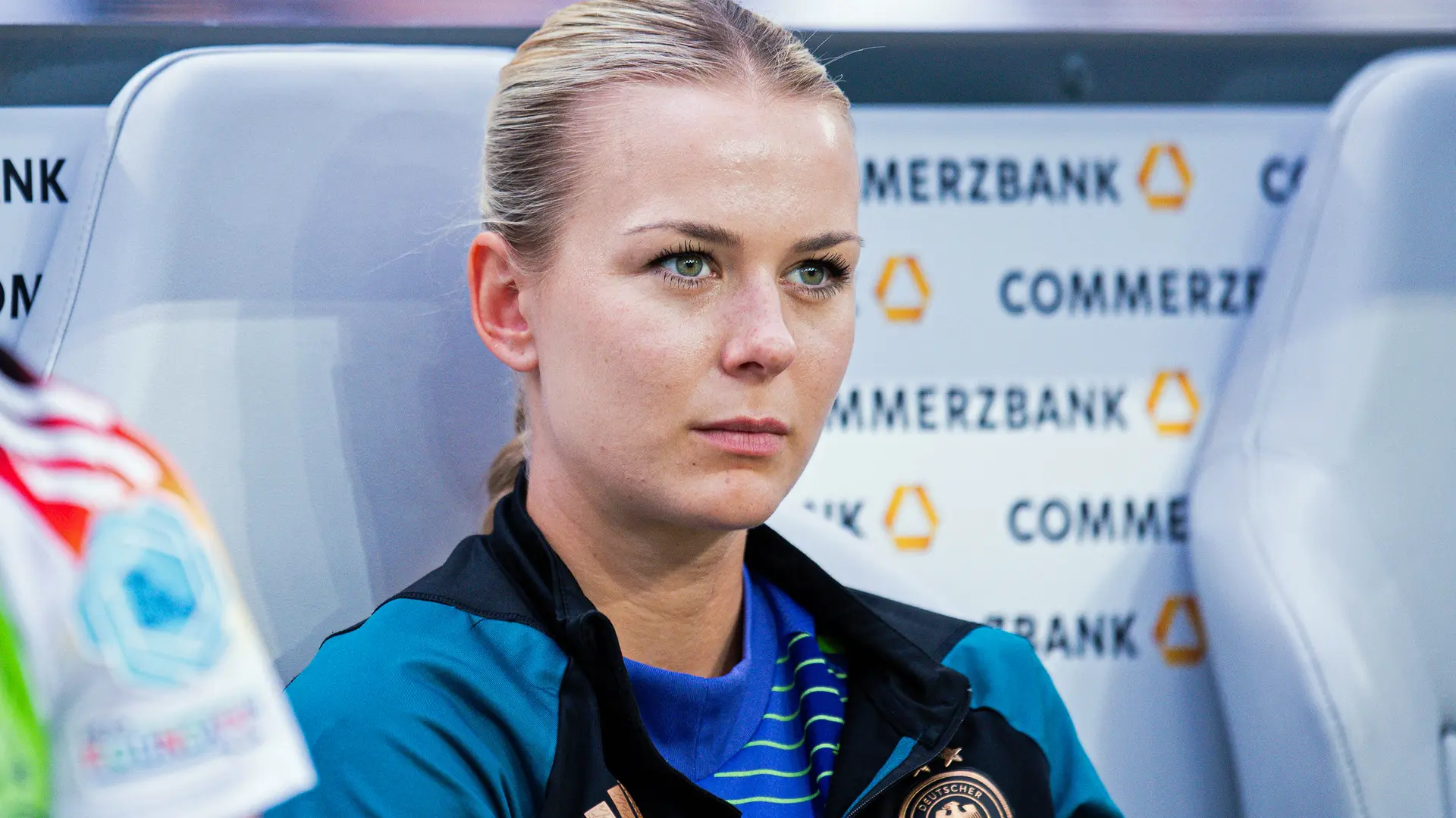 Darum kehrt Torhüterin Merle Frohms dem DFB-Team den Rücken | ndr.de