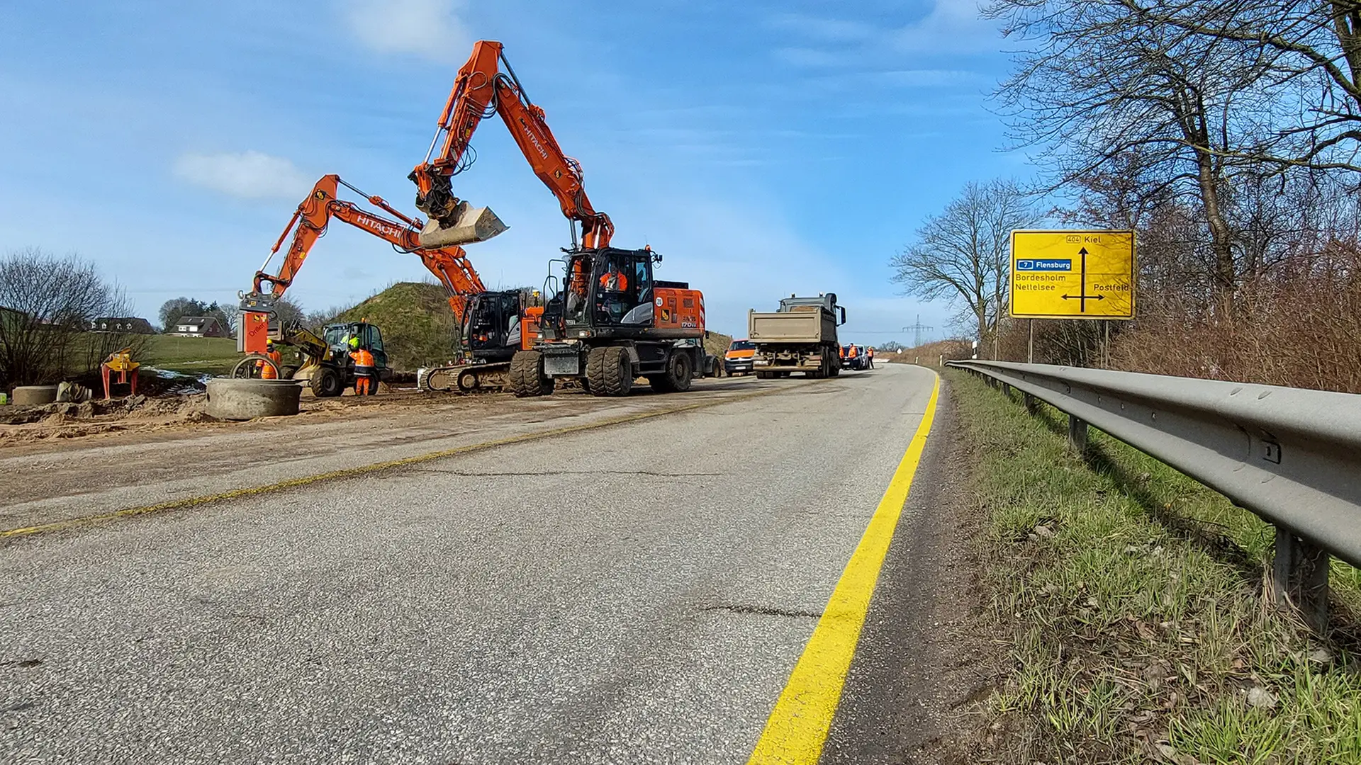 Neuer Abschnitt der A21 bei Nettelsee fertig | ndr.de