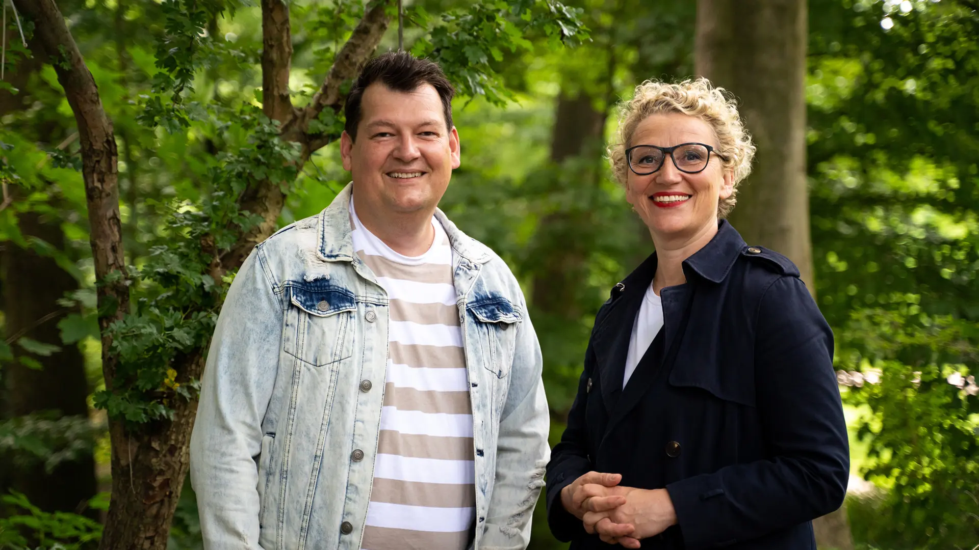 "VEREINt im Norden": Julia Westlake besucht die Wasserspringer in ...