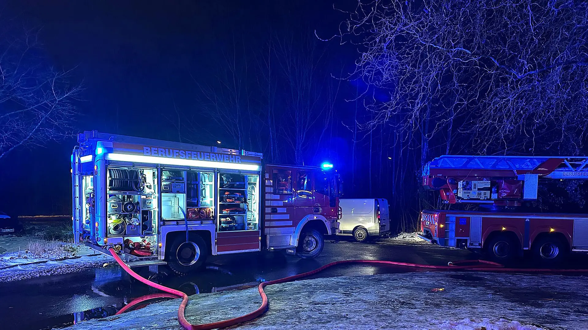 Rostock: Wohnung im Stadtteil Lichtenhagen ausgebrannt | ndr.de