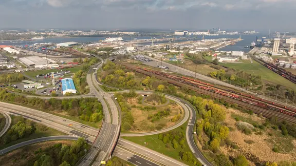 Wegen Straßensanierung: B104 bei Sternberg voll gesperrt | ndr.de