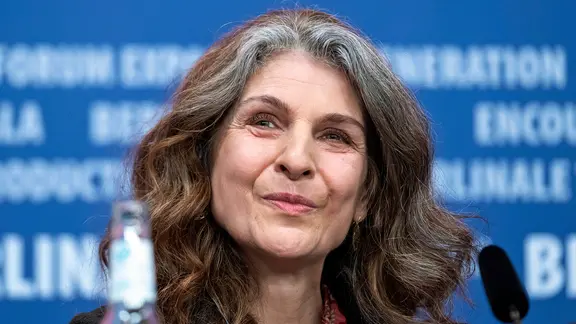 "Kalte Füße": Literarische Auseinandersetzung mit dem Vater | ndr.de