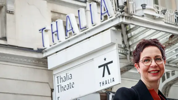 Sonja Anders: Rückkehr ans Thalia Theater mit emotionaler Landkarte ...