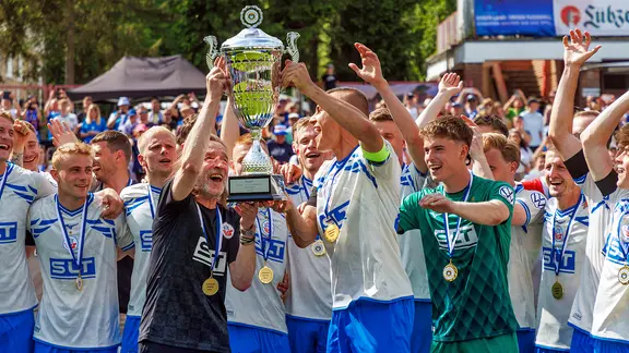 Dressurreiterin Rose Oatley wird U21-Europameisterin | ndr.de