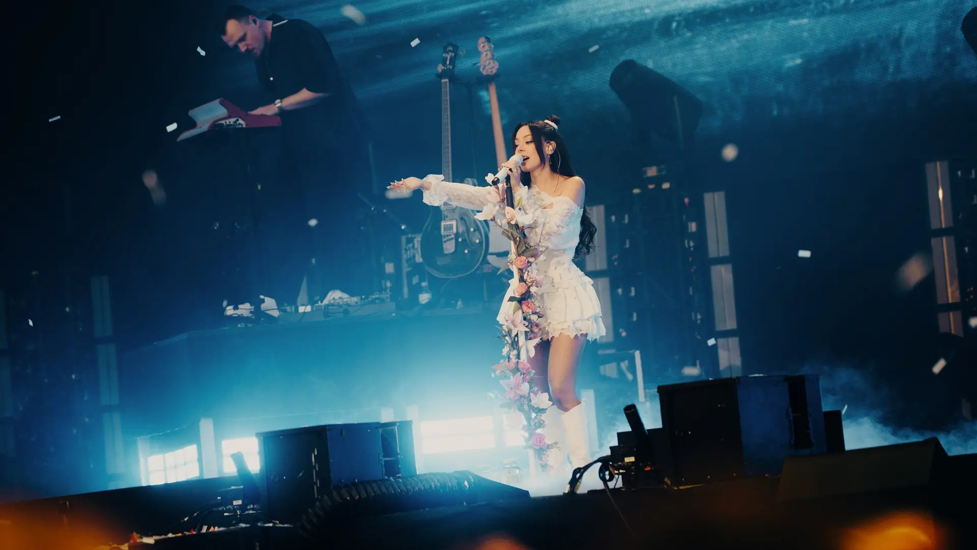 Gewinnt bei N-JOY Karten für Ayliva in Hamburg! | ndr.de