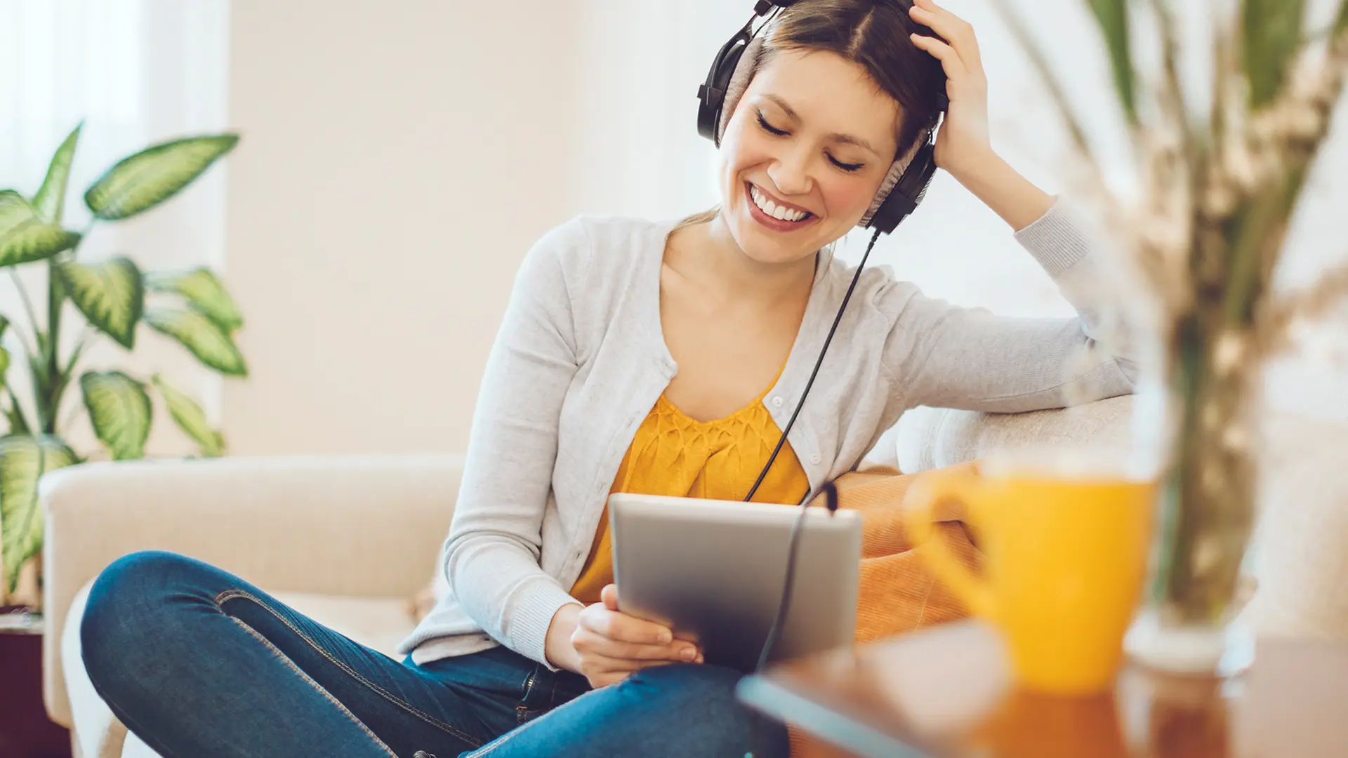 NDR Podcasts: Radio und TV zum Mitnehmen | ndr.de