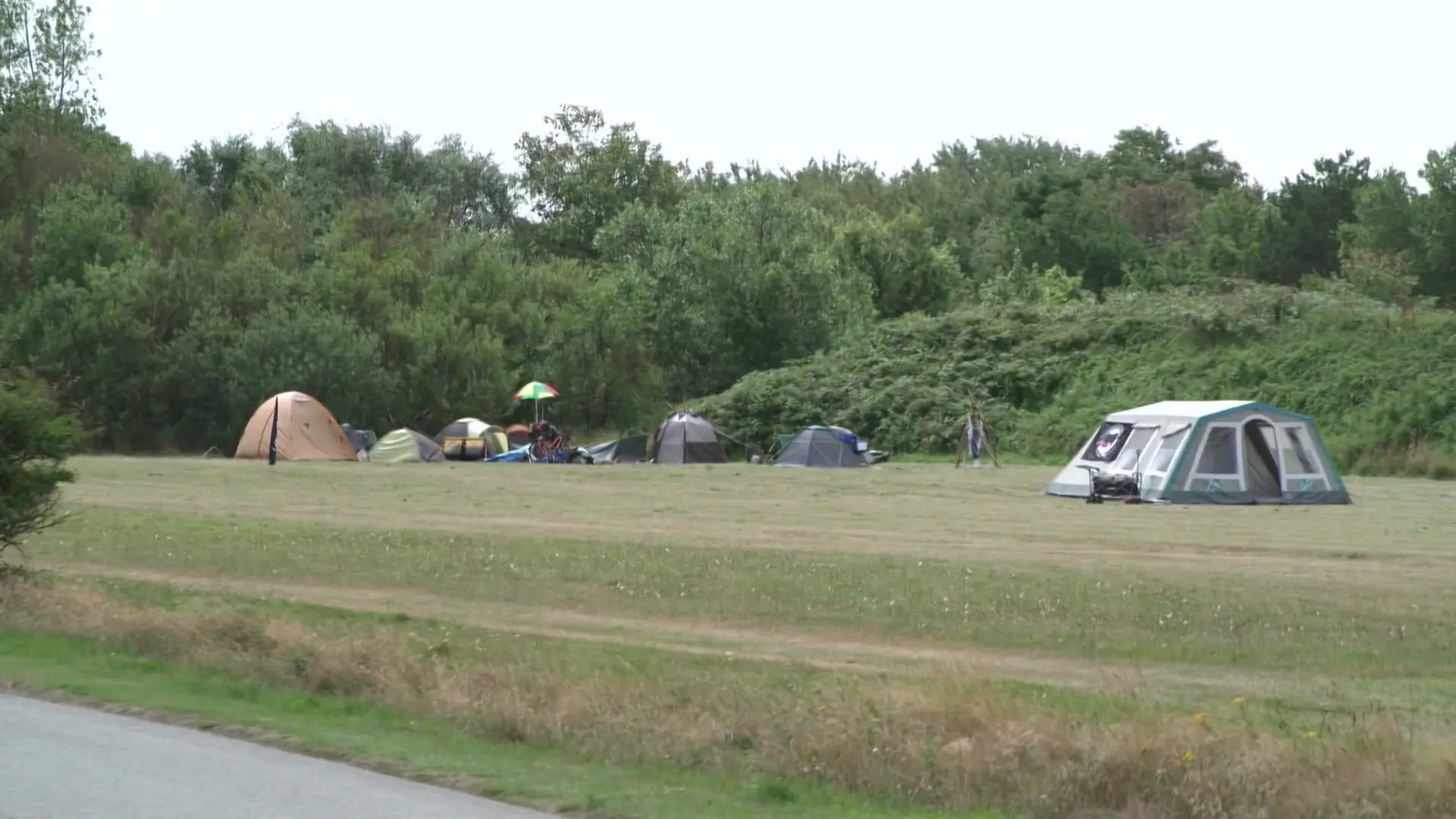 Treffen der Punk-Szene: Protestcamp startet auf Sylt | ndr.de