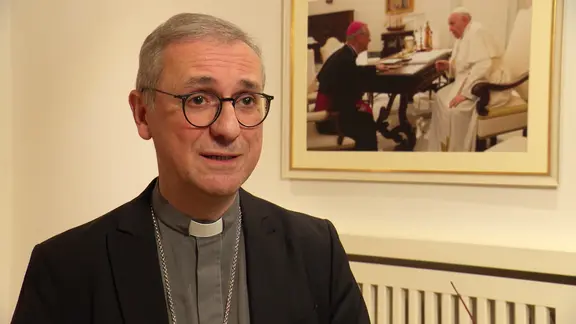 So begrüßt Hamburgs Erzbischof den neuen Papst | ndr.de